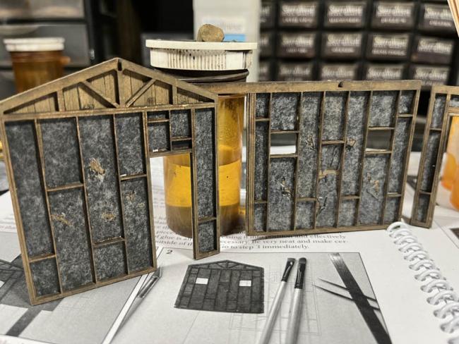 #315 - Water Tank and Handcar Maintenance Shed - Official Build - Karl ...